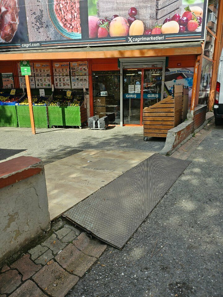 Süpermarket Çağrı, İstanbul, foto