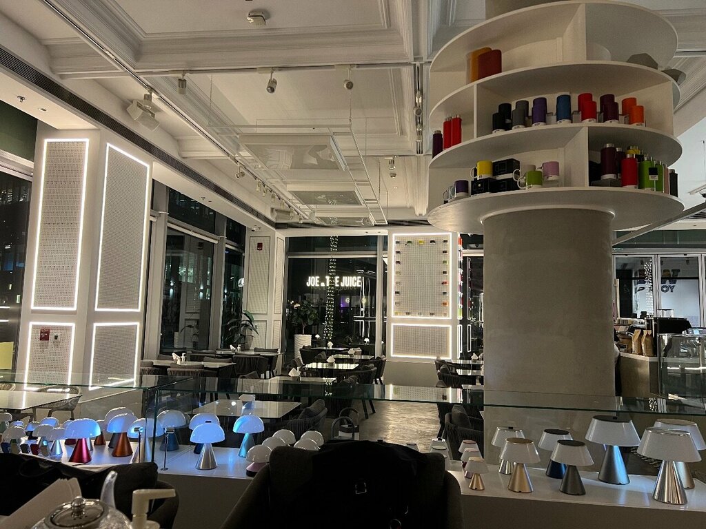 Kafe The Name - Your Social Hub, Dubai, foto