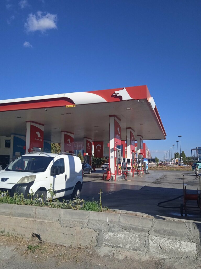 Benzin istasyonu Petrol Ofisi, Ankara, foto