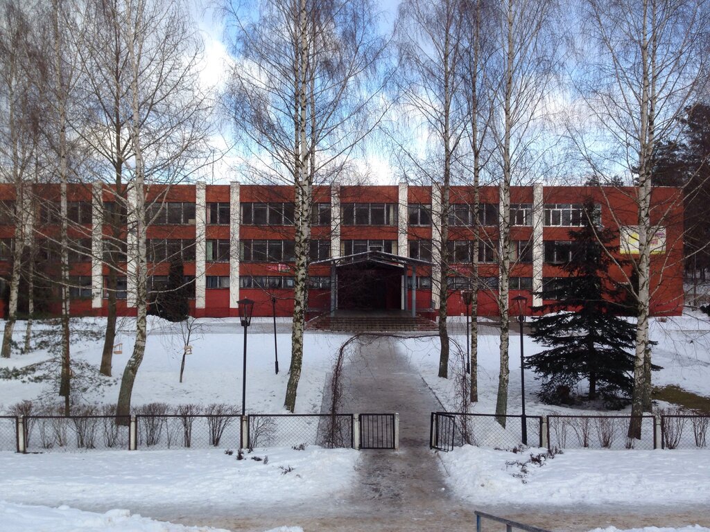 Ortaokul Srednyaya shkola № 12, Navapolatsk, foto