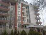 Altaja (Azattyq dańǵyly No:40А), otel  Atırav'dan