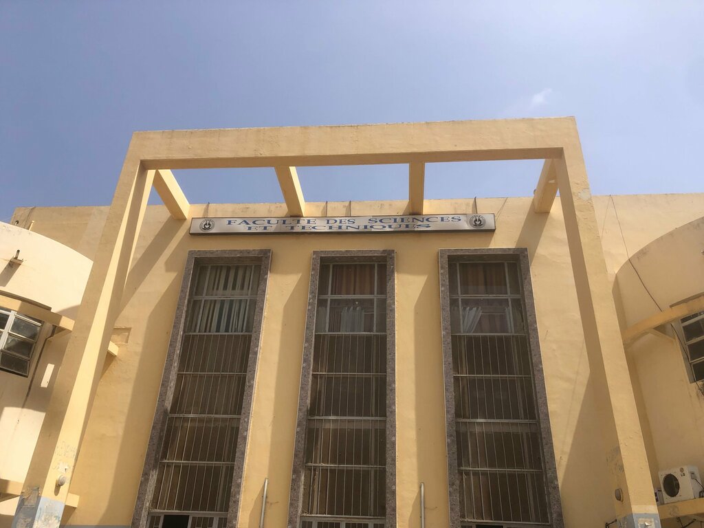 Üniversiteler Faculté des Sciences et Techniques, Dakar, foto