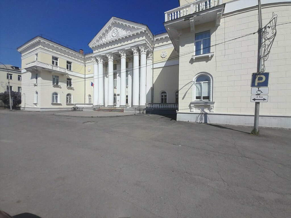Kütüphaneler Detskaya biblioteka № 7, Kopeysk, foto