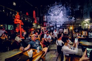 Papazula (Mueang Phuket, Phuket Road), restoran  Phuket'ten