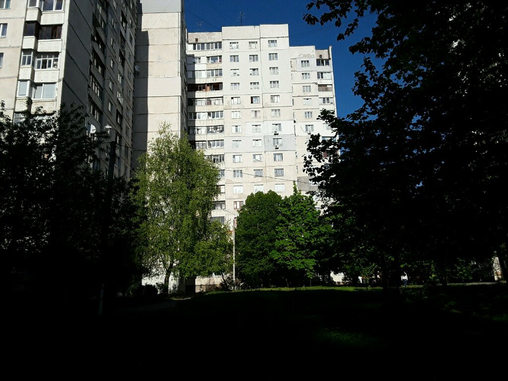 Konut blokları ЖК Флора-19, Harkiv, foto