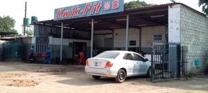 Kwik- FIT (Lusaka, Dedan Kimathi Road), otomobil servisi  Lusaka'dan