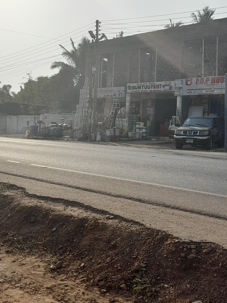 Plastik ürün üreticileri P.O.P House, Dünya, foto