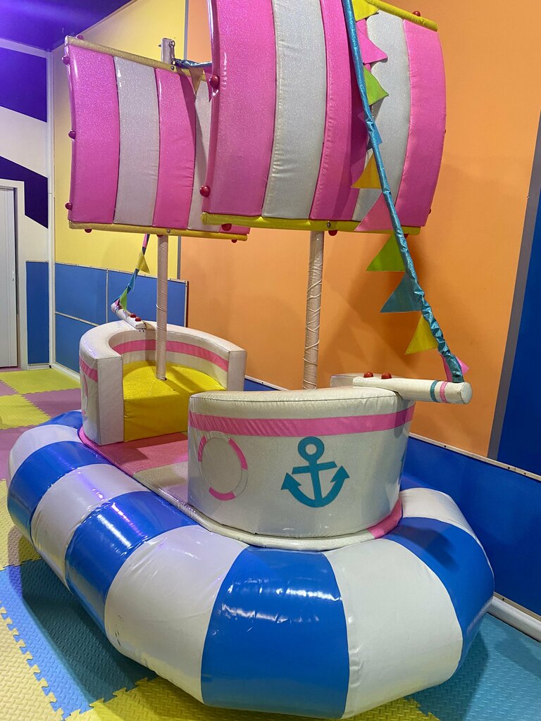 Oyun odası Bui-land, Moskova, foto