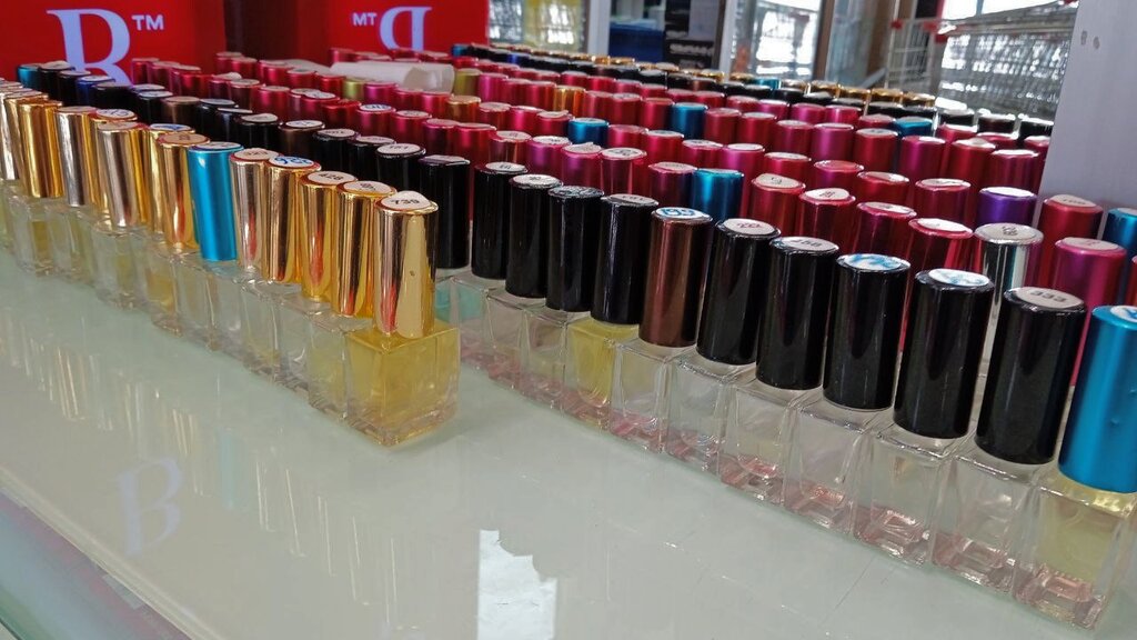 Kozmetik ve parfümeri mağazaları Perfums Bar, Beltsi, foto