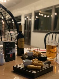Klarabara (Beregovaya ulitsa No:15), restoran  Kamensk‑Şahtinski'den