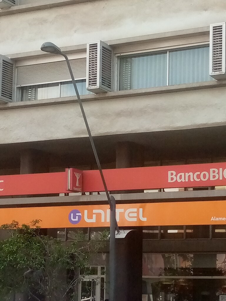 Cep telefonu ve aksesuarları satış mağazaları Unitel, Loanda, foto