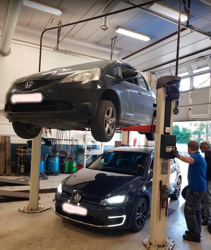 Otomobil servisi Centr Servis, Moskova ve Moskovskaya oblastı, foto
