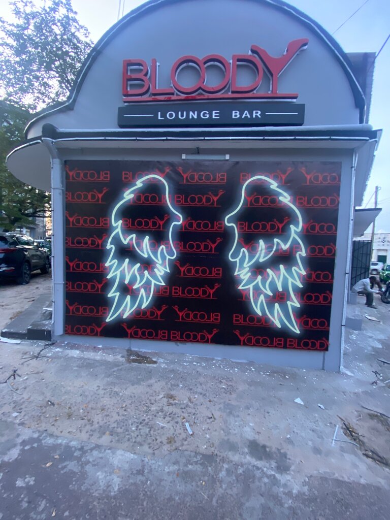 Bar Bloody Lounge, Brazzaville, foto
