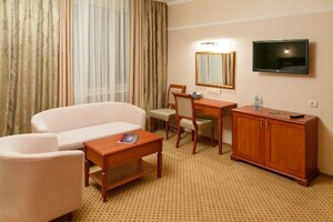 Degas (Pyatnitskogo Street No:65А, Voronezh), otel  Voronej'den