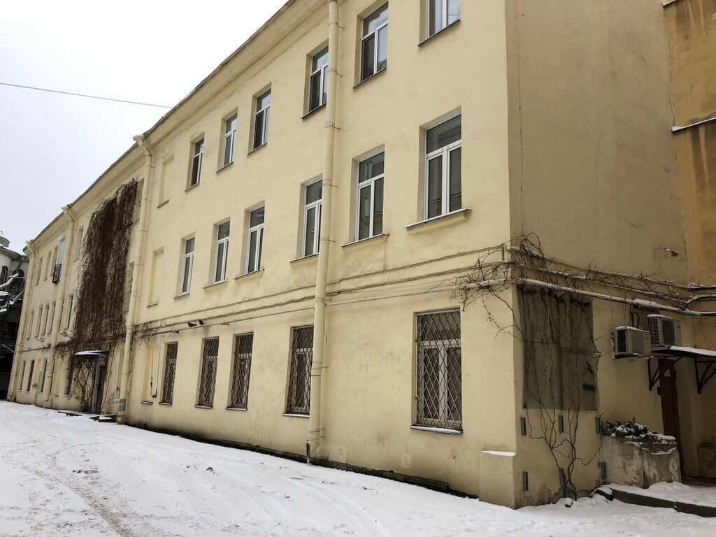 Bina, site yönetimi TSZh naberezhnaya reki Moyki dom 24, Saint‑Petersburg, foto