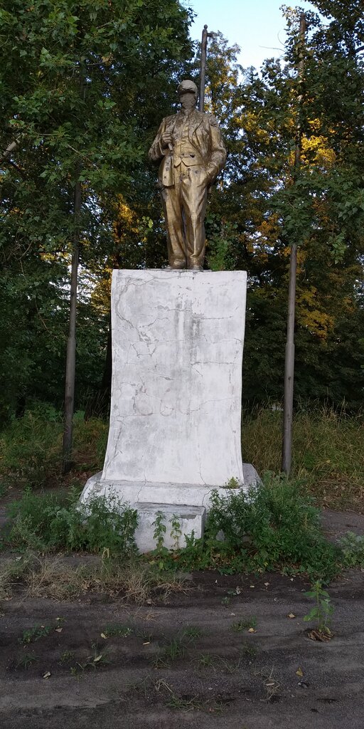 Anıt, heykel В.И. Ленин, Debaltsevo, foto