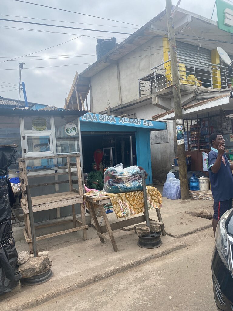 Giyim mağazası Masha Allah, Akra, foto