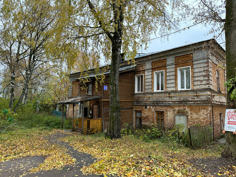 Turistik yerler Дом архиерейских служащих, Kirov, foto