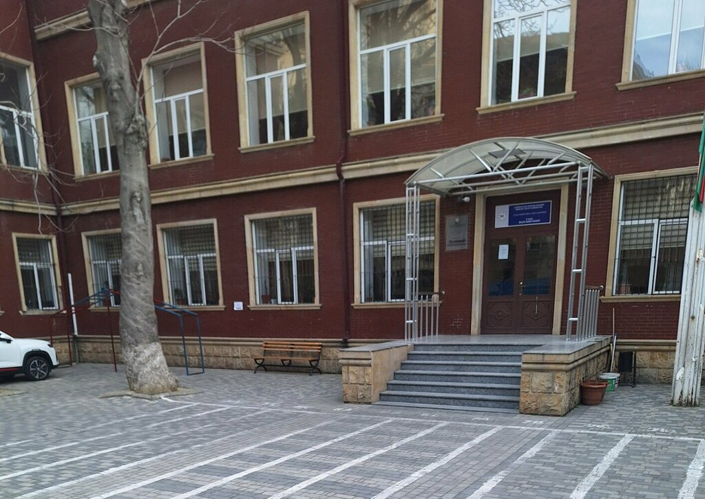 Lise Technical And Humanitarian Lyceum №16, Bakü, foto