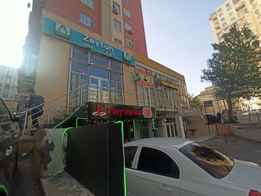 Eczaneler Aptek, Bakü, foto