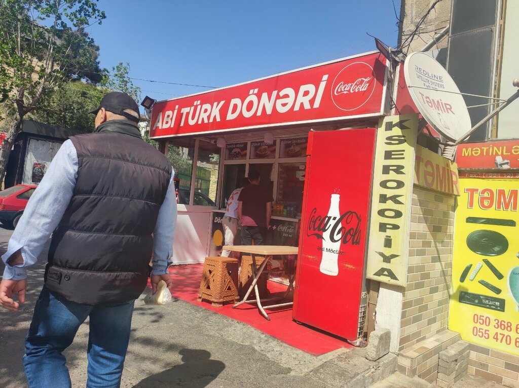 Fast food Abi turk doner, Bakü, foto