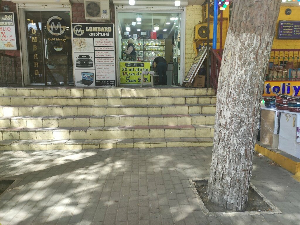 Kozmetik ve parfümeri mağazaları Cristal Parfume, Bakü, foto