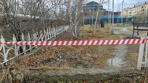 Kalandaraşvili Meydanı (Republic of Sakha (Yakutia), Yakutsk, skver imeni Kalandarashvili), kültür ve eğlence parkları  Yakutsk'tan