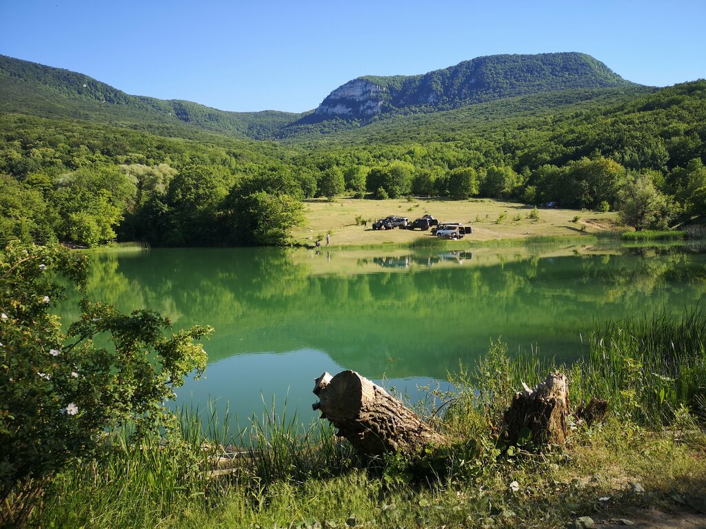 Piknik alanı Турстоянка Богатырь, Kırım Cumhuriyeti, foto