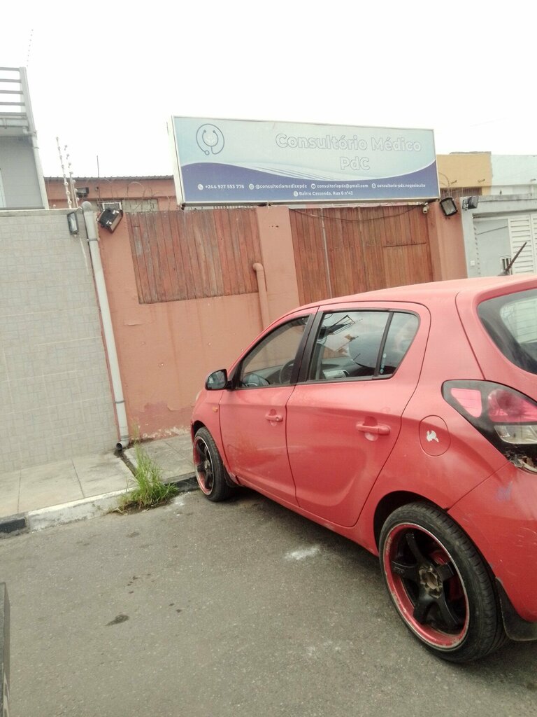 Tıp merkezleri ve klinikler Consultoria medico pdc, Loanda, foto