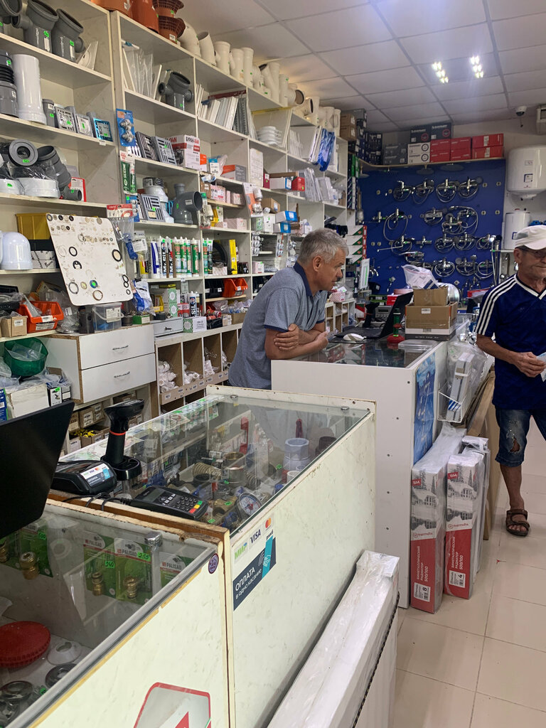 Banyo ve klozet mağazaları Сантехника, Şçolkino, foto