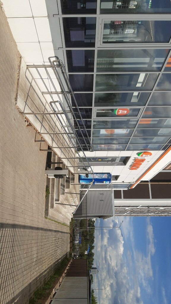 Süpermarket Dixy, Kaluga, foto