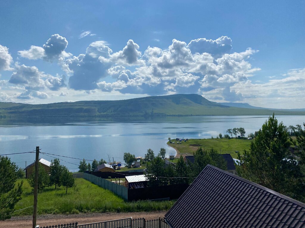 Resort oteller, tesisler Komnata y ozera, Krasnoyarski krayı, foto