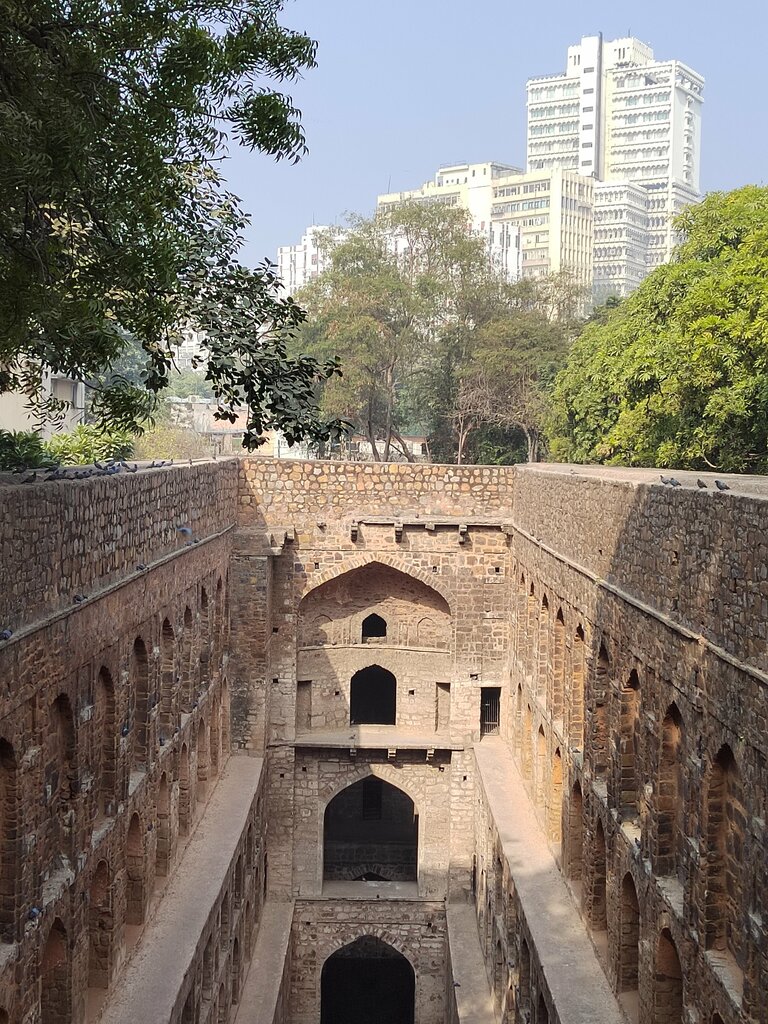 Turistik yerler Ugrasen ki Baoli, Yeni Delhi, foto