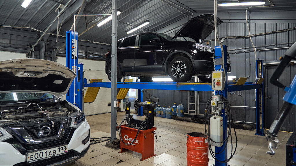 Otomobil servisi Авто-Выхлоп, Saint‑Petersburg, foto