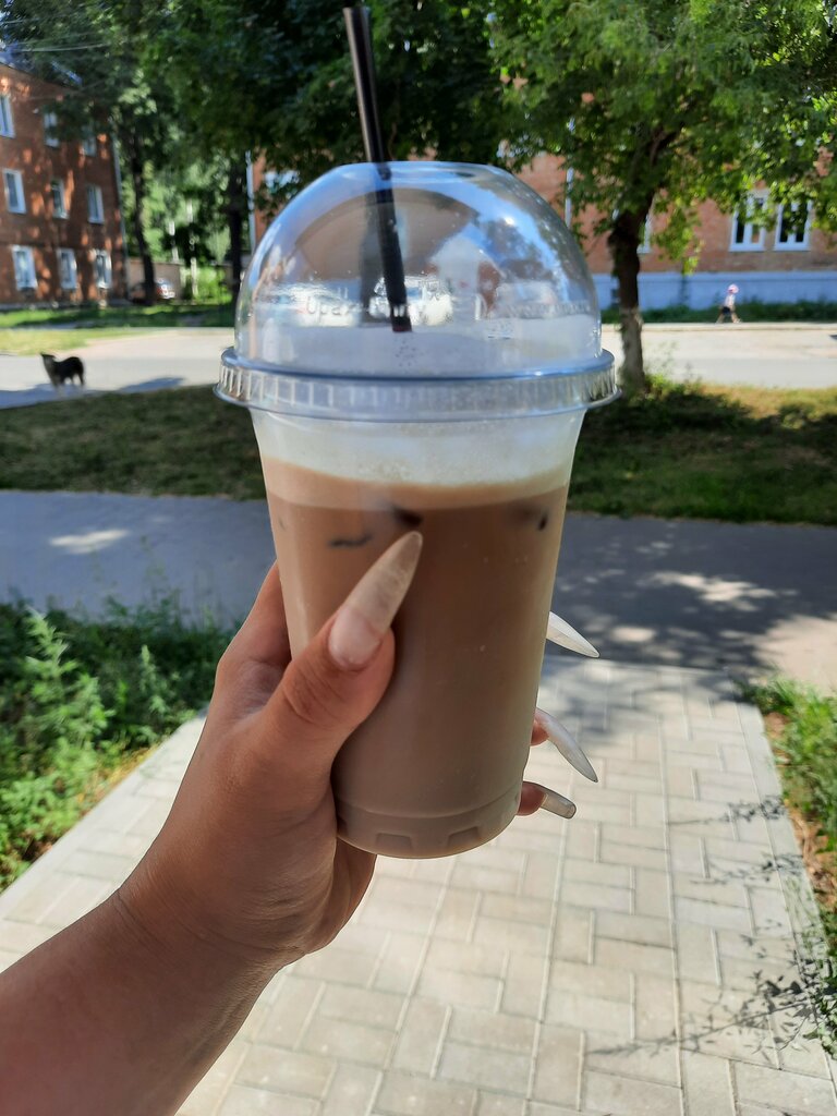 Kahve dükkanları Кофейня, Kireyevsk, foto