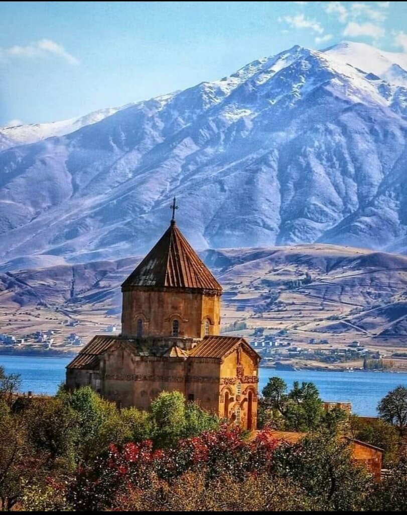 Plaj Özgür Camping, Gevaş, foto