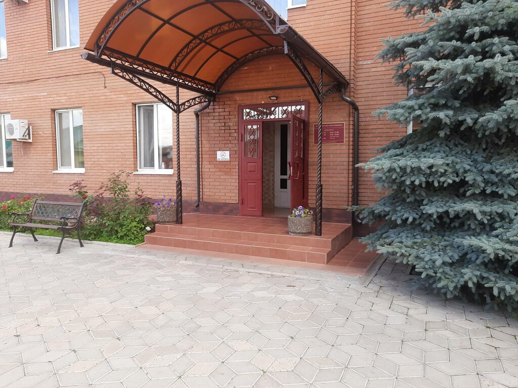 Belediyeler, devlet daireleri Gbu Rayonnoye Prigorodnoye, Orenburg, foto