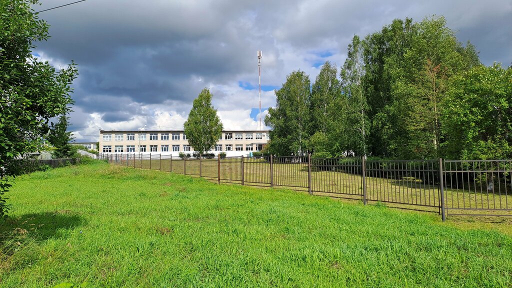 Ortaokul Средняя общеобразовательная школа № 30, Sverdlovskaya oblastı, foto