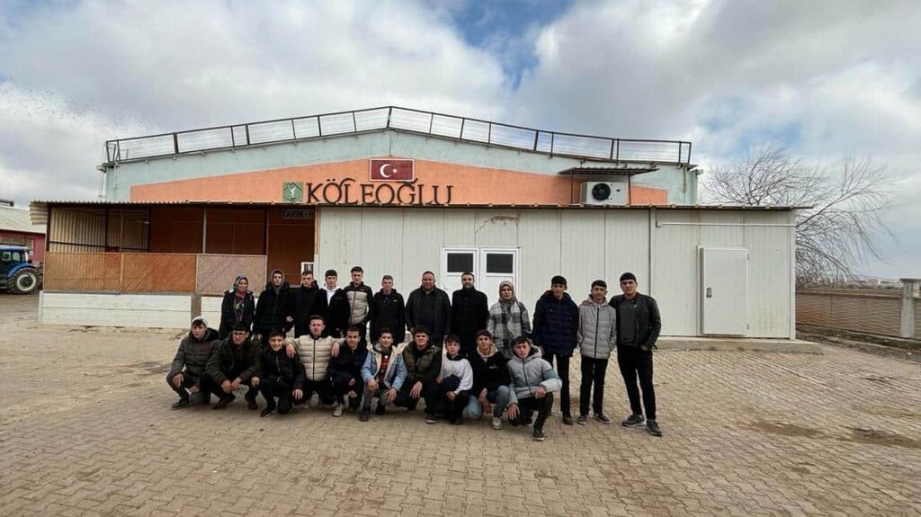 Lise Bolvadin Mesleki Ve Teknik Anadolu Lisesi, Bolvadin, foto