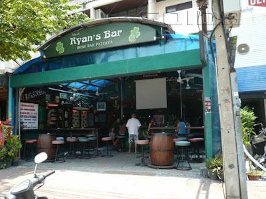 Otel Ryan's Bar, Pattaya, foto