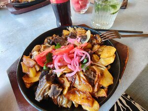 Republic (prospekt Lenina No:40), restoran  Cherkessk'ten