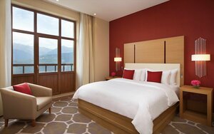 Novotel Resort & SPA Krasnaya Polyana (Gornaya Street No:11, Esto-Sadok Village), otel  Soçi'den
