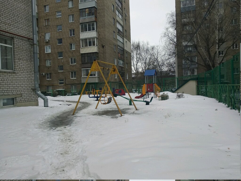 Oyun alanı Playground, Riazan, foto