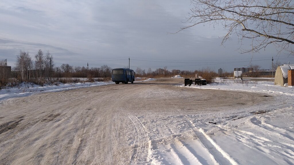 Otobüs park yerleri Автостоянка, Omsk, foto