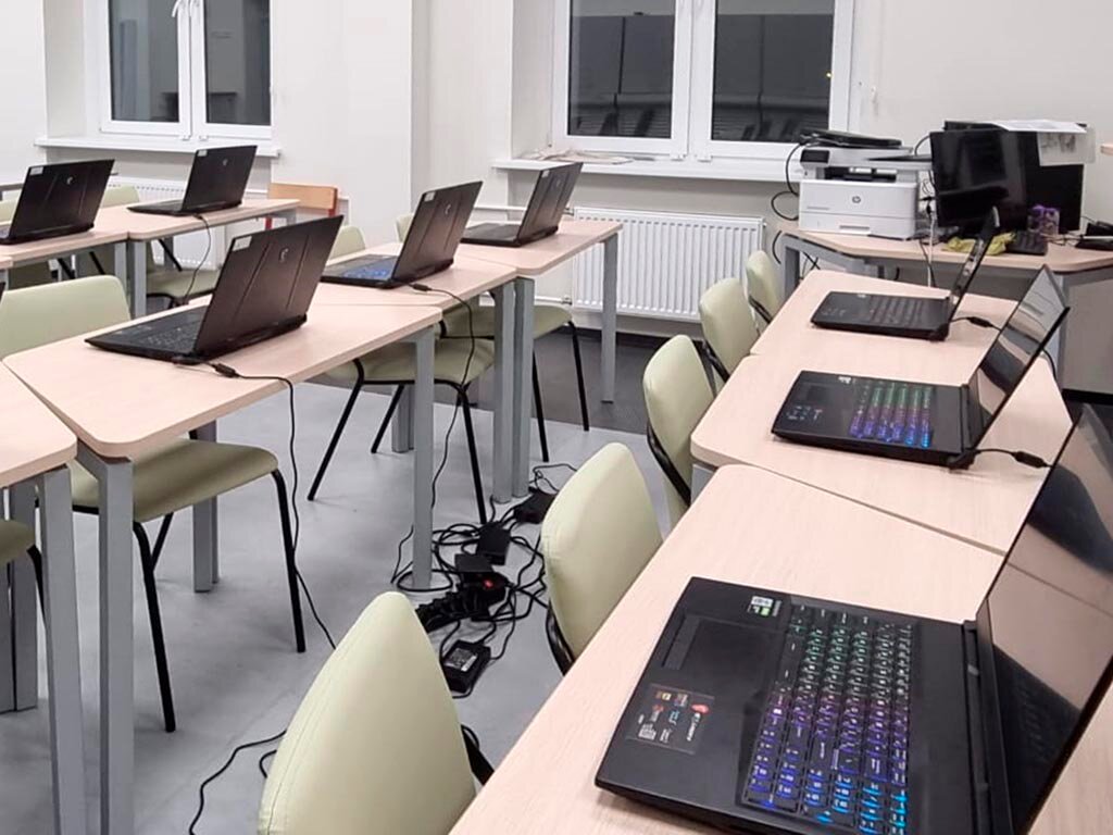 Ortaokul Школа № 1329, учебный корпус № 3, Moskova, foto