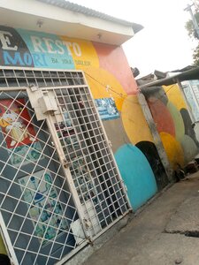 Cave Resto (Brazzaville, Commune de Ouenzé), restoran  Brazzaville'den