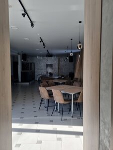 Блюз (улица Менделеева No:57), kafe  Usolye‑Sibirskoye'den