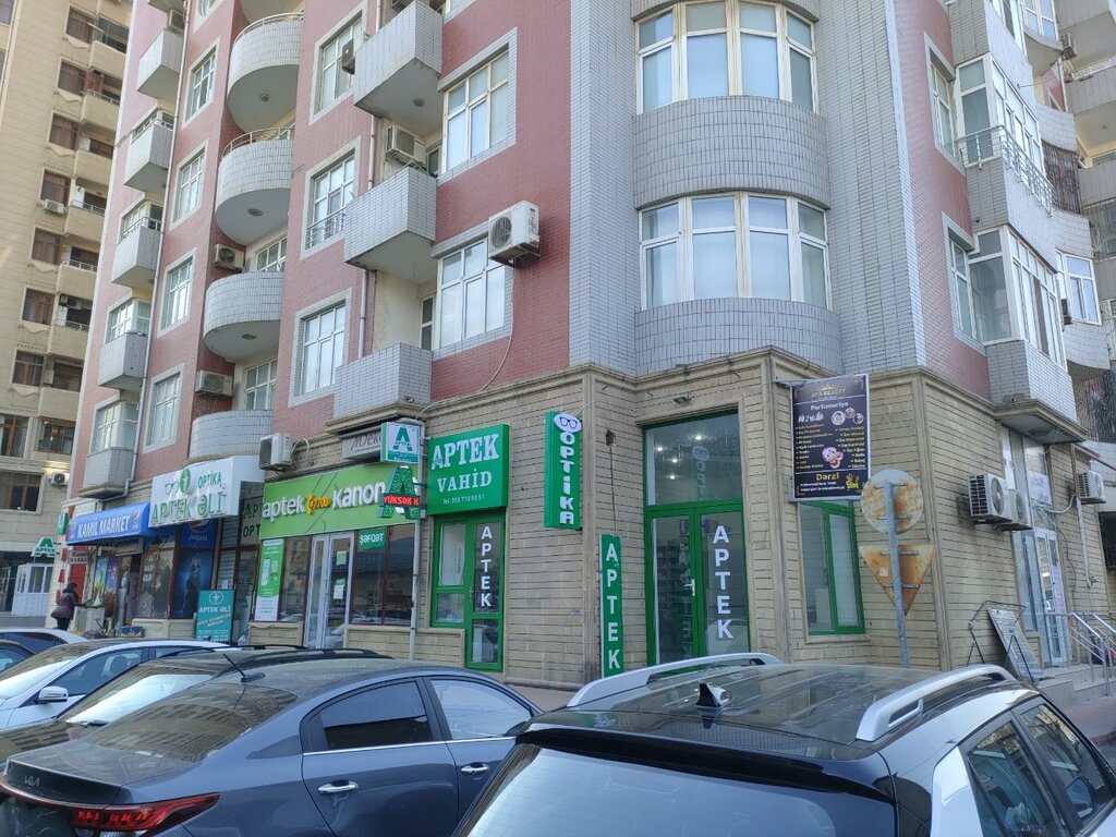 Eczaneler Vahid, Bakü, foto