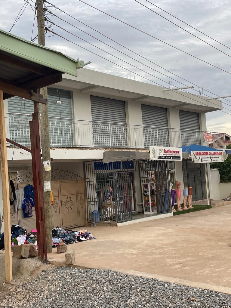 Giyim mağazası Sagacious collections, Dünya, foto