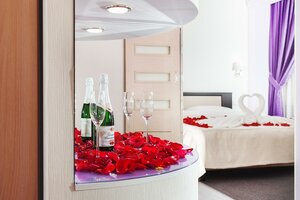 Versal (22nd Partsezda Avenue No:64, Mineralnye Vody), otel  Mineralniye Vodi'den